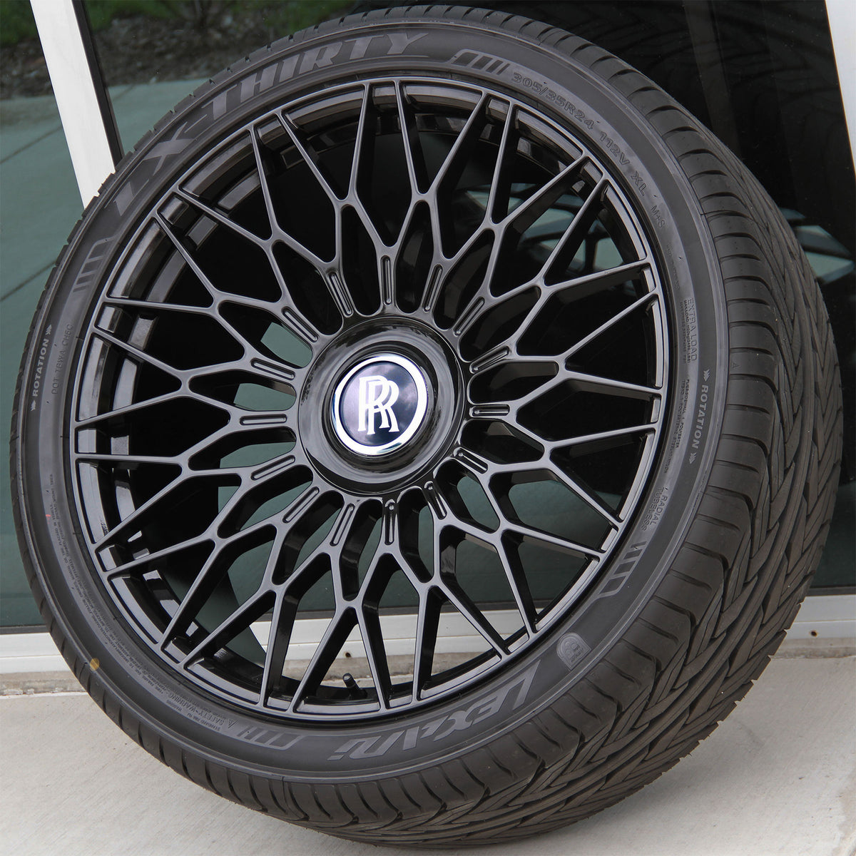 Rolls Royce Wheels FF01 24x9/24x10 5X120 Flow Forged Gloss Black fit P ...